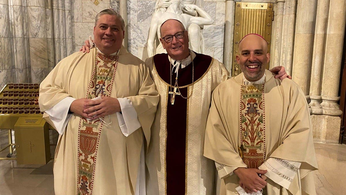 Un sacerdote de origen dominicano es nombrado obispo en NY