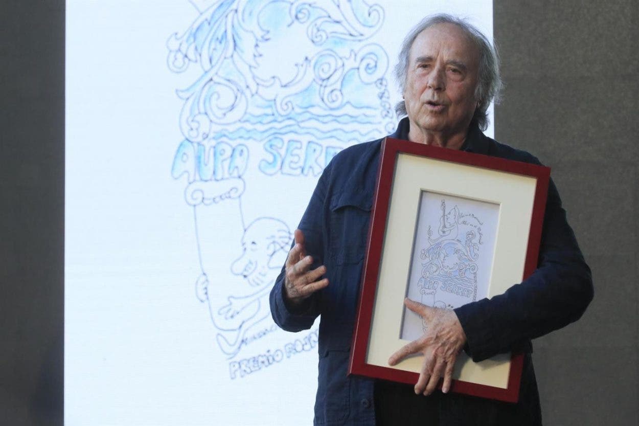 Serrat confiesa que lleva “fatal” su retirada de los escenarios