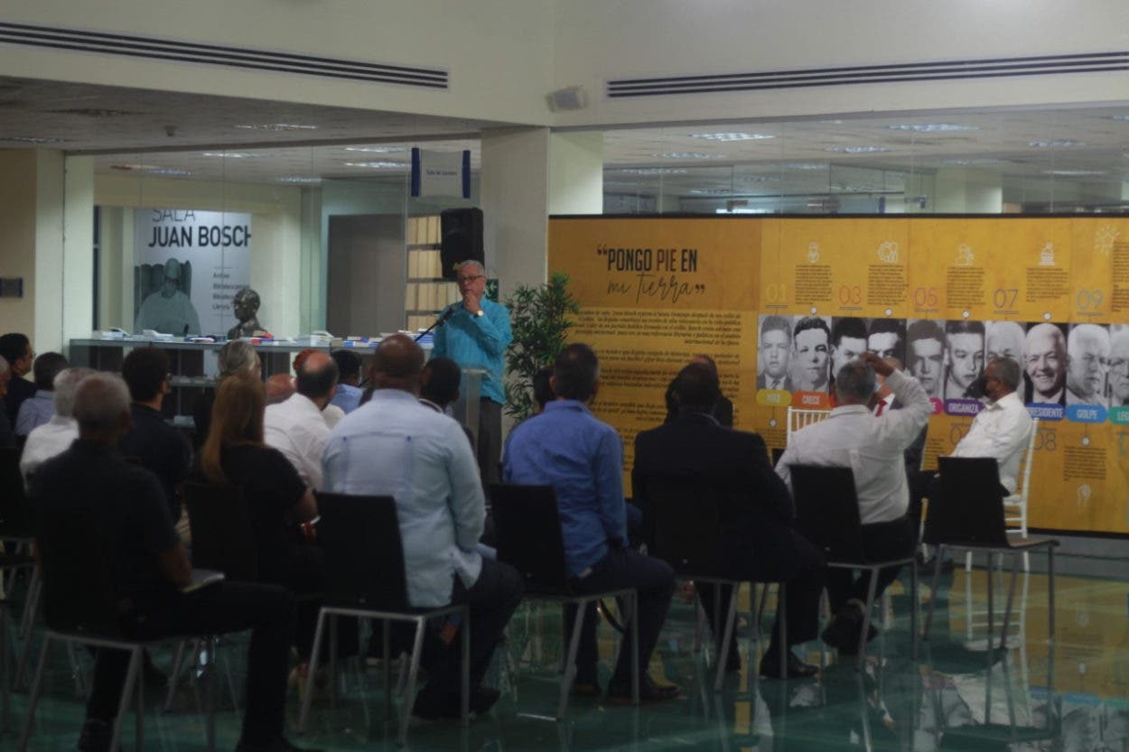 Ponen a circular libro sobre Expedición de Cayo Confites