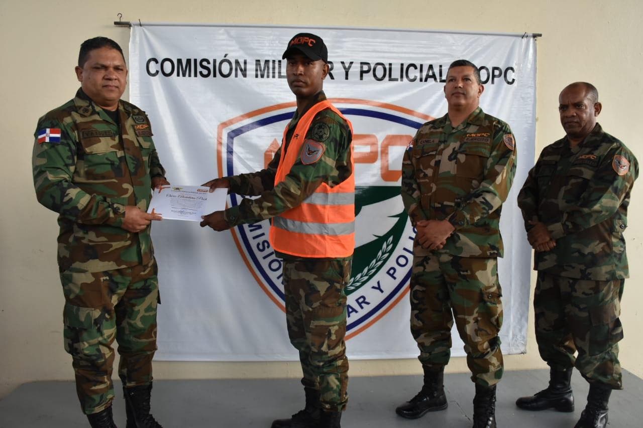 Comipol celebra la entrega número veintinueve de la Unidad Patrullera ...