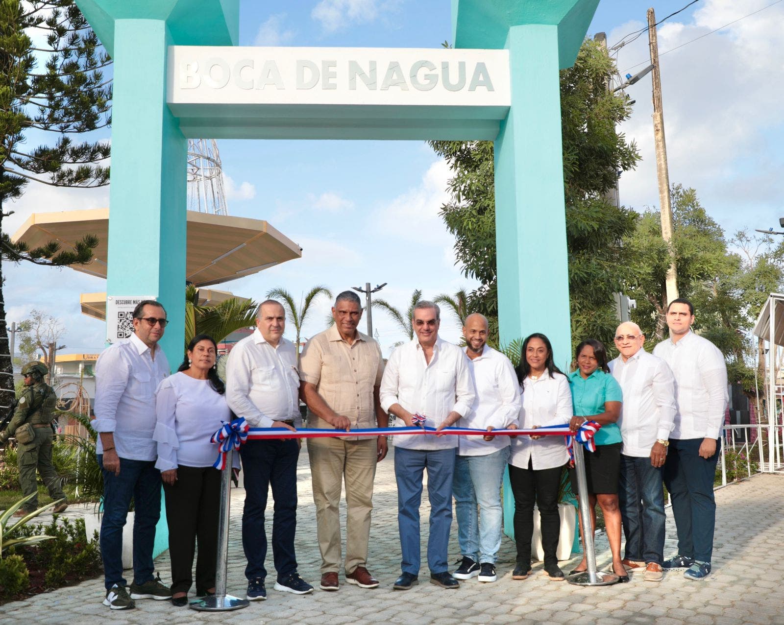 Abinader inaugura varias obras en Nagua